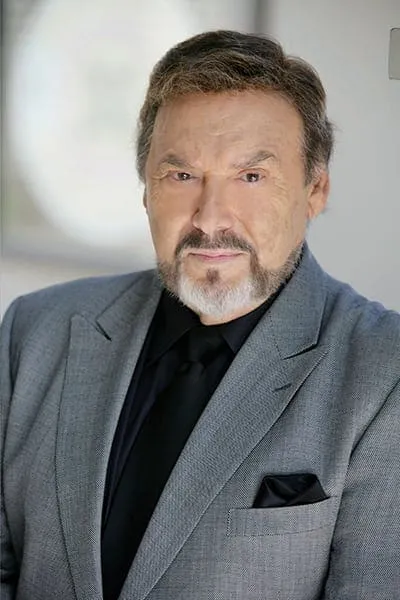 Interviews - CenterStage, Details, On the Record | Soap Opera Network