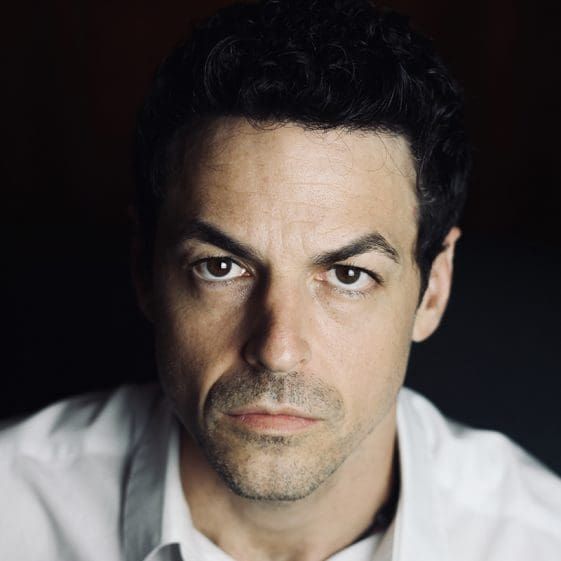 'Y&R' Alum David Lago Joins 'The Bay'